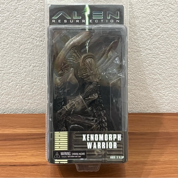 NECA | Toys | Alien Resurrection Xenomorph Warrior 7 Action Figure Neca ...